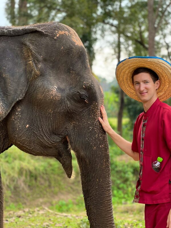 Travel With Hayden - Nomad Slow Travel Blog